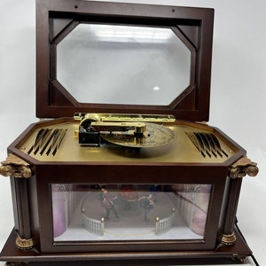 Mr Christmas Gold Label Animated Music Box 10 Metal Disc Record Player ...