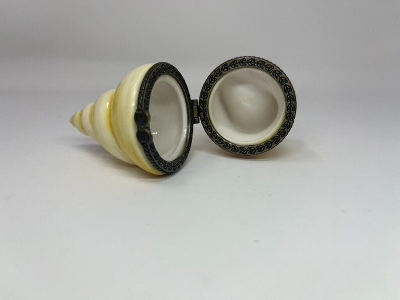 Coastal Snail Shell Enamel Trinket Box Hinged - Etsy