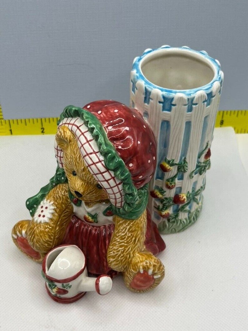 Vintage Cherished Teddies 1995 Ceramic Mini Bud Vase Strawberry Lane ...