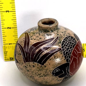 Turtles & Foliage Ceramic Vase Hand Etched - Etsy