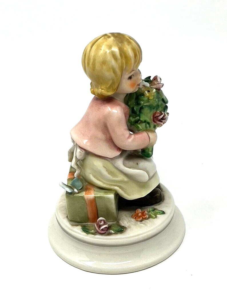 GOEBEL Porcelain Girl Blumenkinders Figurine Lore 246 West Germany 1970 ...