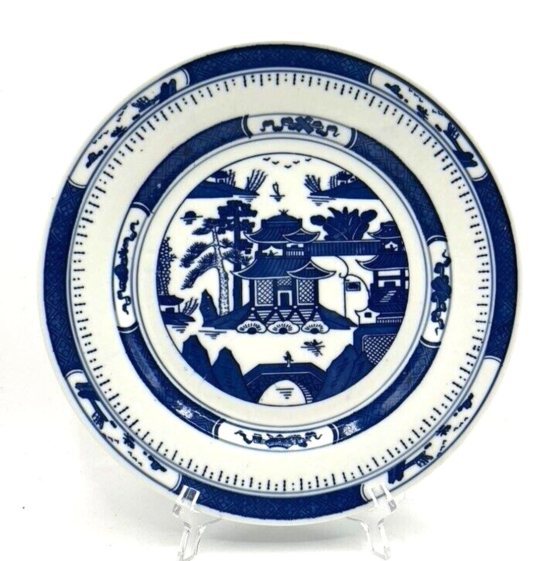 Chinese White and Blue Vintage Porcelain Canton Plate 9" - Etsy