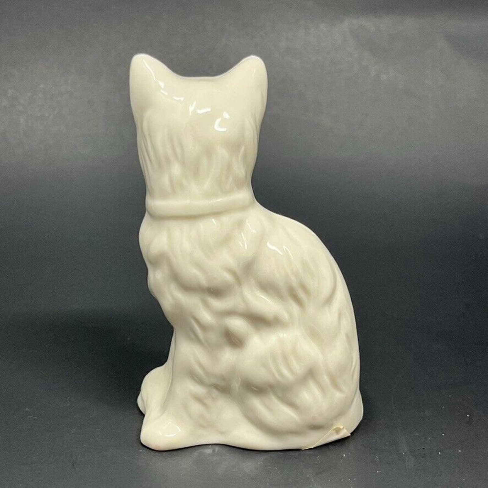 Belleek Fine Irish China Cat Figurine With Green Eyes 4" Very Good ...