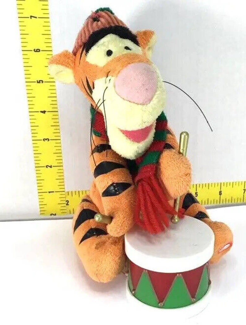 Gemmy Disney 7” Christmas Tigger Plush “deck the Halls” Drum Playing ...