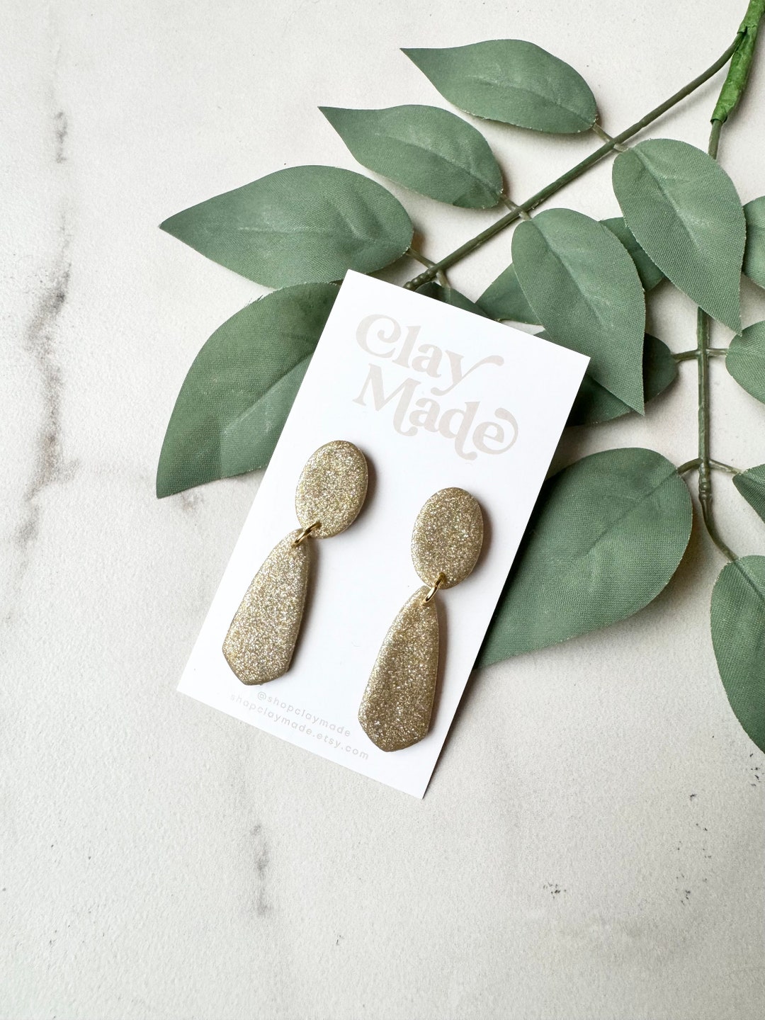 Gold Dolch Ohrringe aus Polymer Clay - Etsy.de