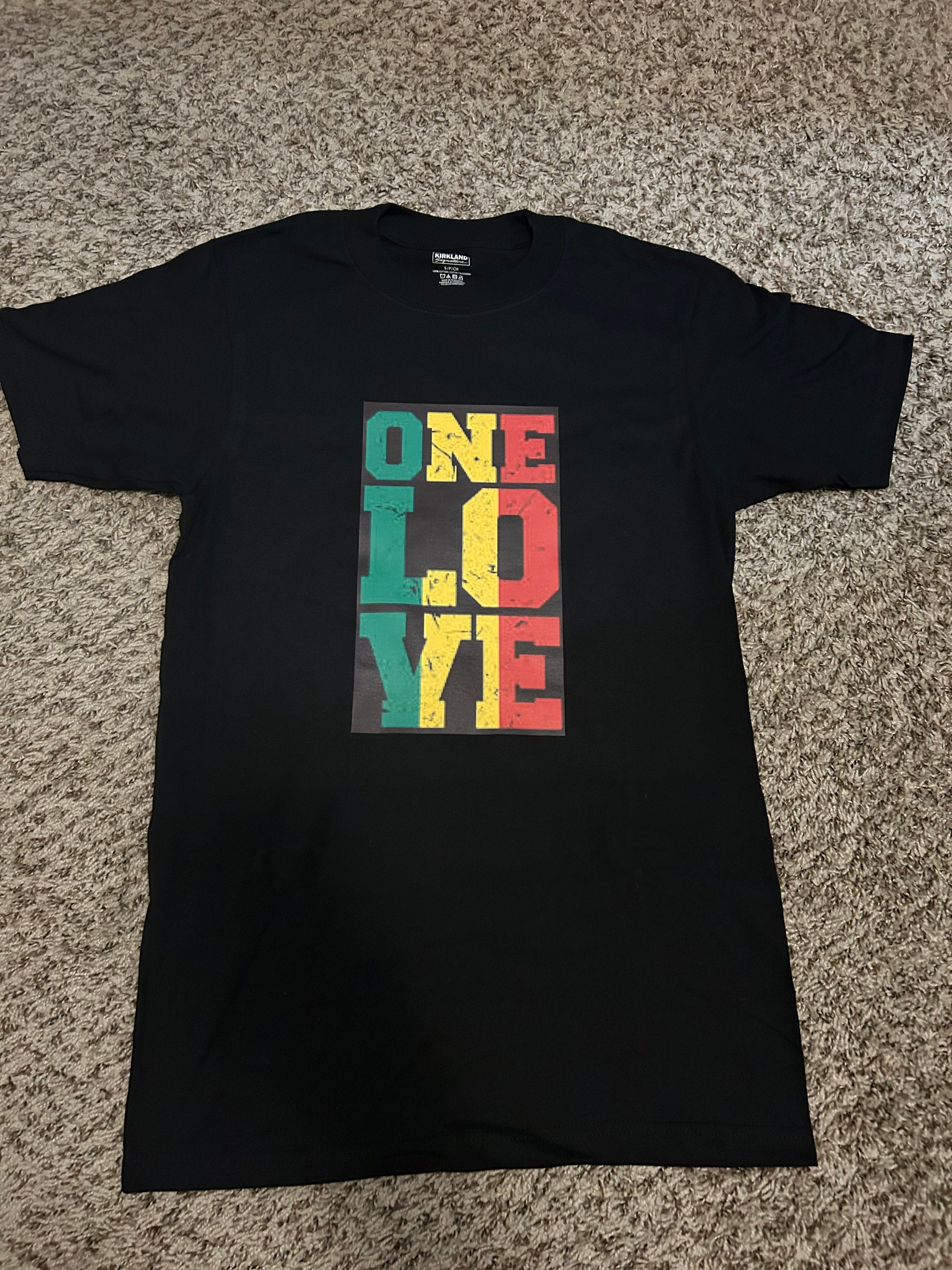 One Love Premium T Shirt in Mens Sizes S-3XL in White or Black! Heat ...
