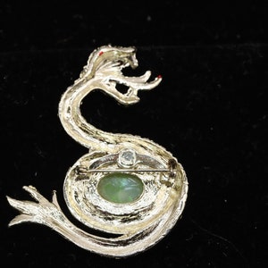 Vintage Unsigned Jelly Belly Light Green Cabochon Snake Python Brooch ...