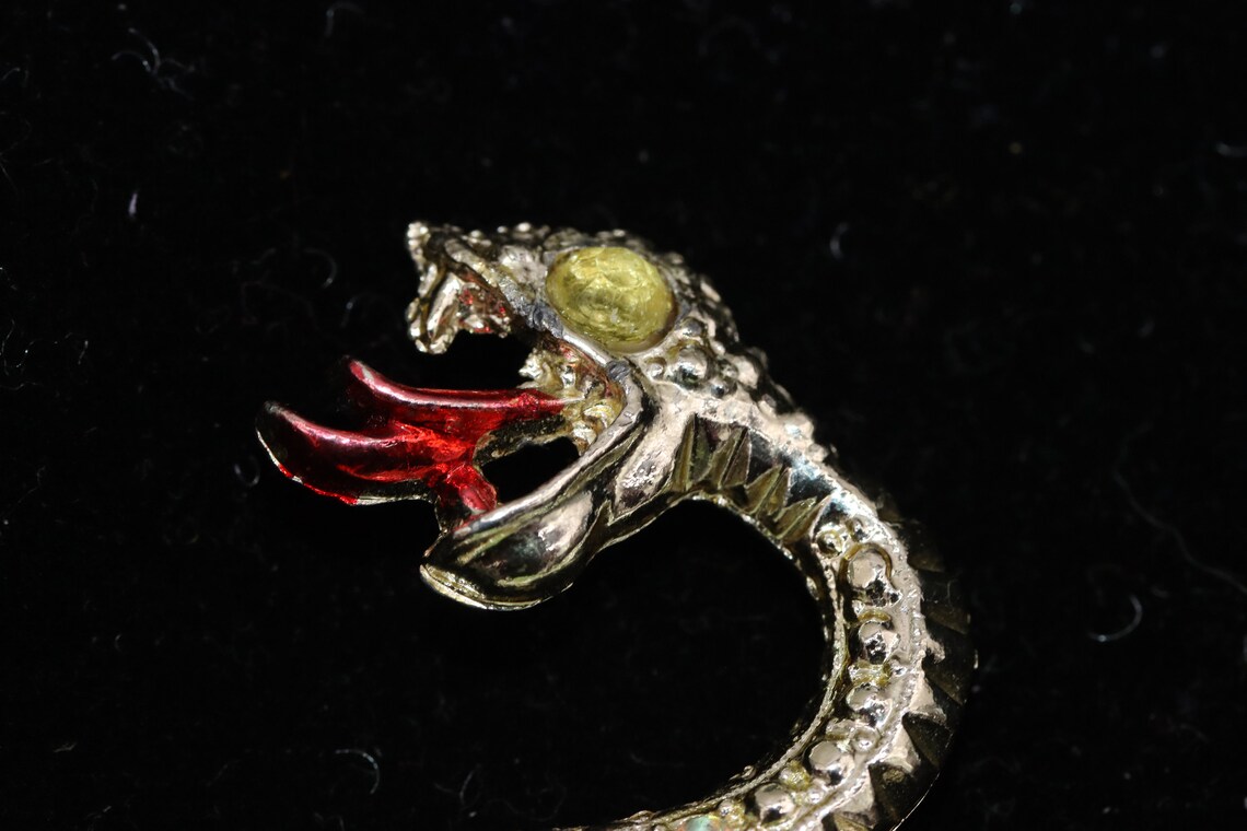 Vintage Unsigned Jelly Belly Light Green Cabochon Snake Python - Etsy