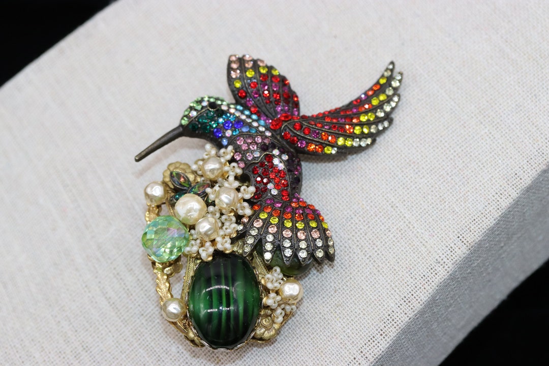 Vintage Signed Stanley Hagler Hummingbird Brooch Pin Rainbow of Colors ... Vintage Signed Stanley Hagler Hummingbird Brooch Pin Rainbow of Colors ...