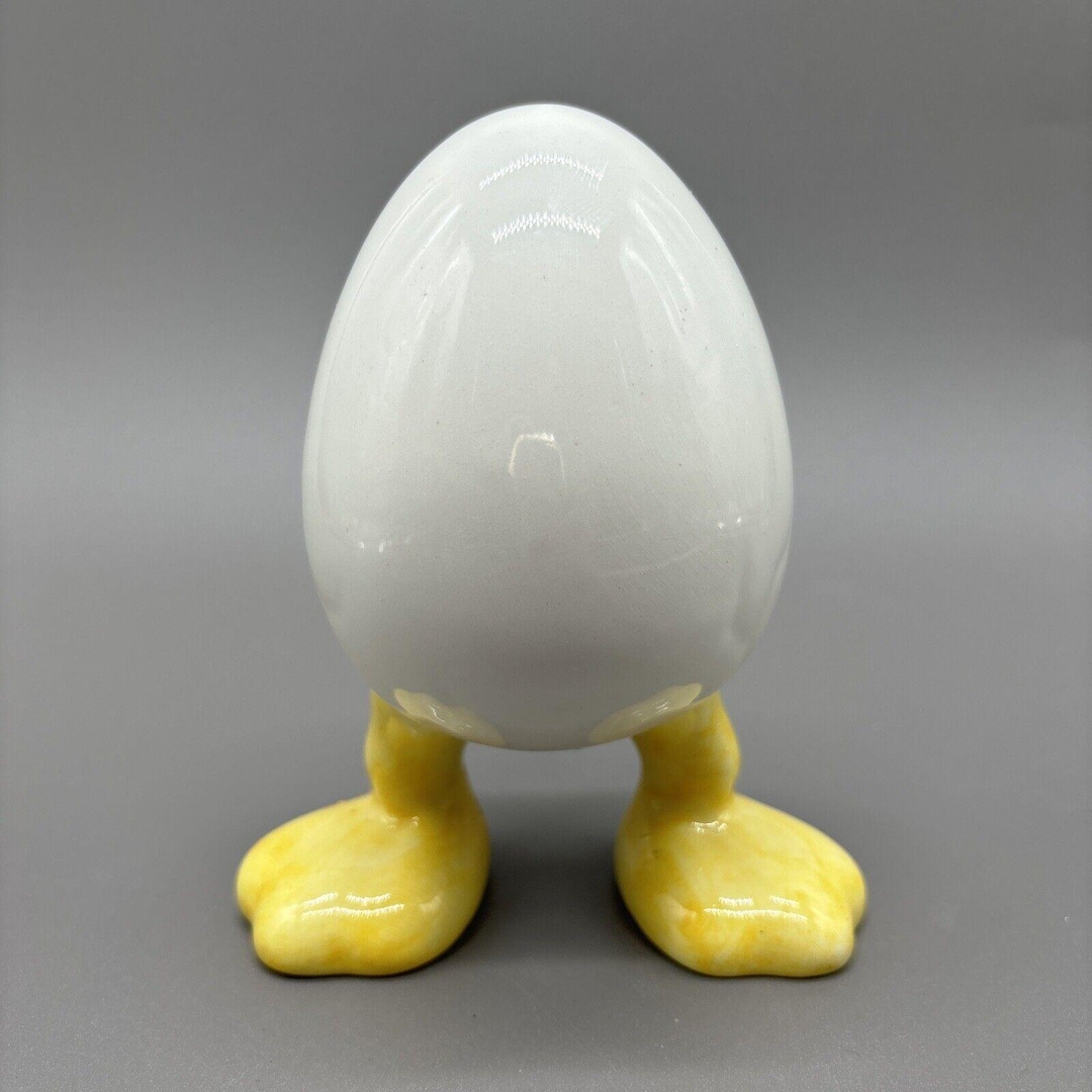 Vintage Large Egg With Legs SALT & PEPPER Single Shaker Kitschy Kitchen ...