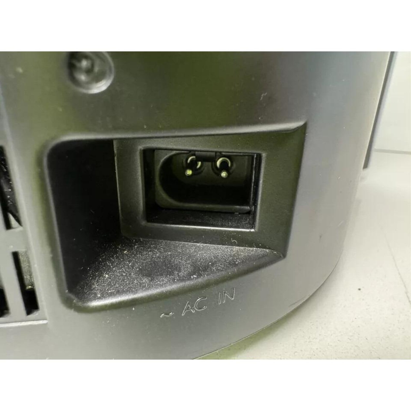 Emerson PD6810 Cd/radio Stereo Boombox Extra Bass With Plug Tested and ...