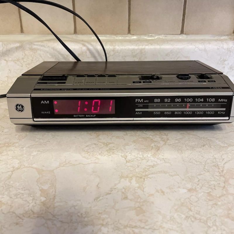 Radio/alarm Clocks - Etsy