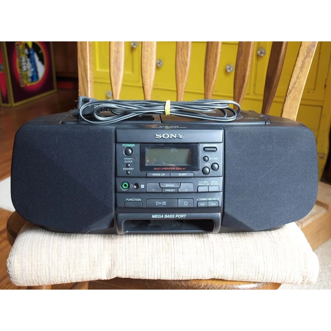 Sony CFD-S33 AM/FM Radio Cd Cassette Stereo Player Mega Bass Portable ...