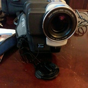 Sony Handycam CCD-TR818 NTSC Hi8 Camcorder Video Camera - Etsy