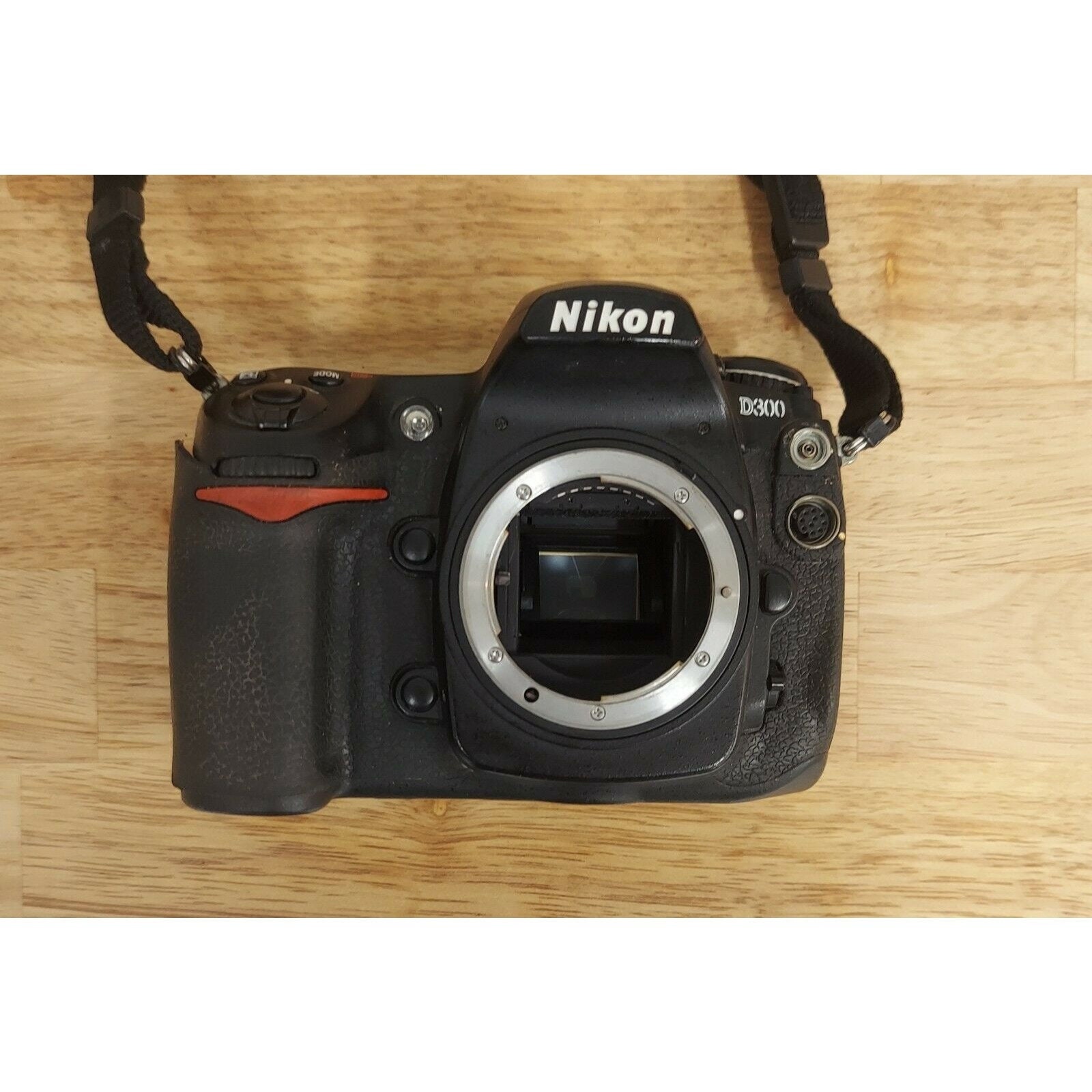 Nikon D300 Camera Body - Etsy