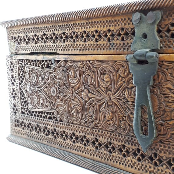 Antique Handcarved Wooden Box, Human Figured, Handmad… - Gem