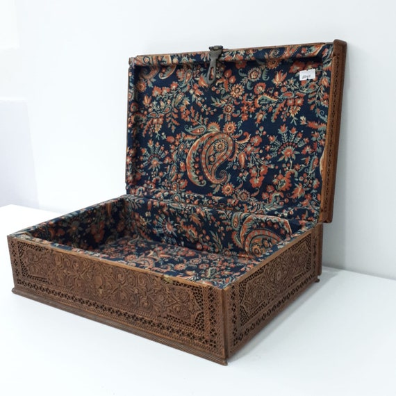 Antique Handcarved Wooden Box, Human Figured, Handmad… - Gem