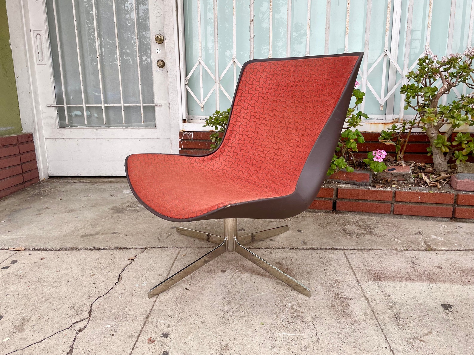 Bernhardt Design Vika Swivel Lounge Chairs - Etsy