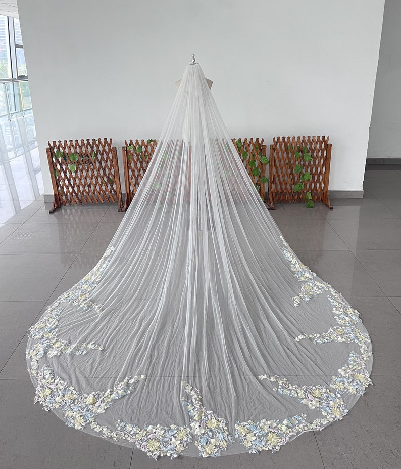 Colorful Veil Blue Yellow Bridal Veil With Flowers Unique Lace Wedding ...