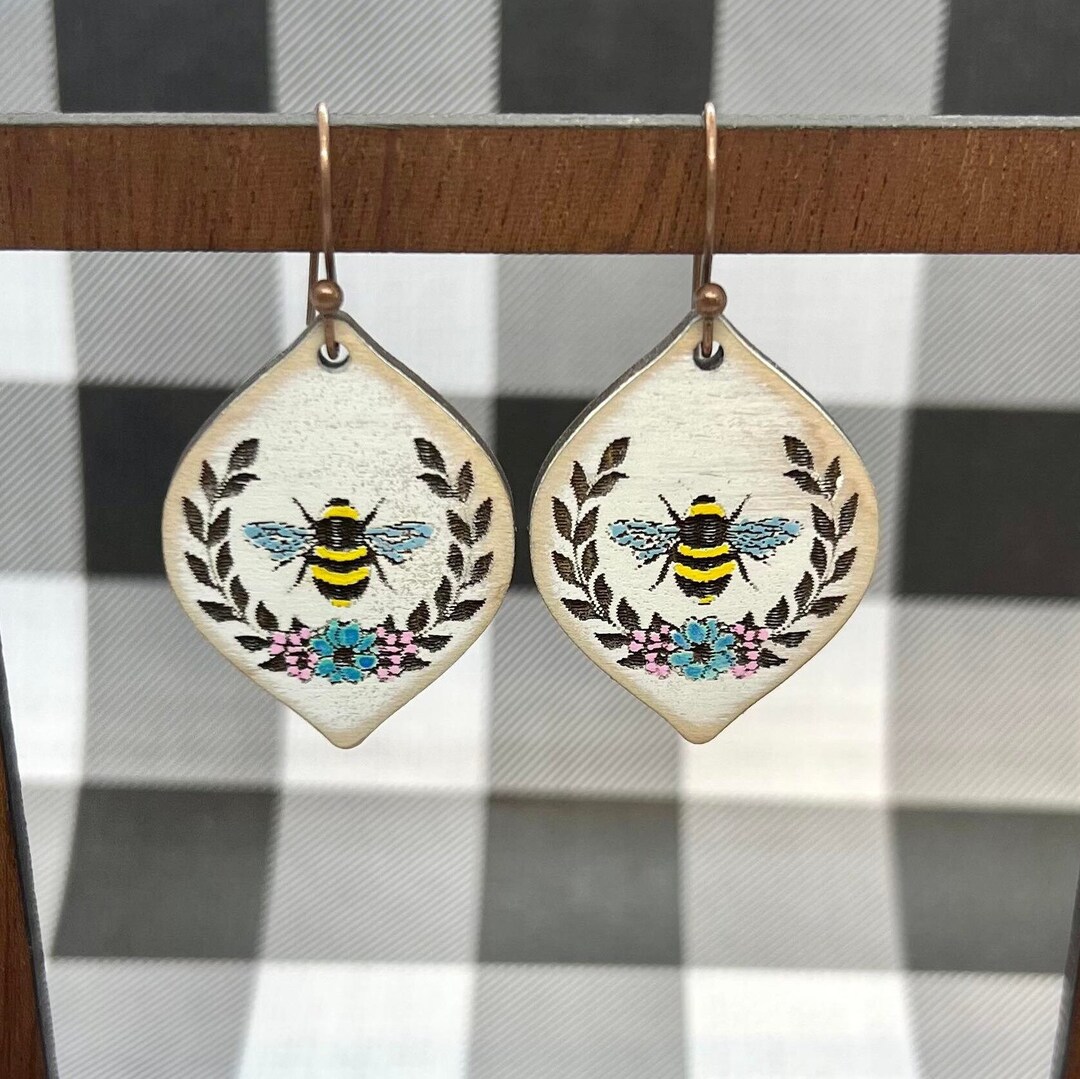 Honey Bee Wreath Earrings - Digital Laser File - PDF - SVG (digital ...