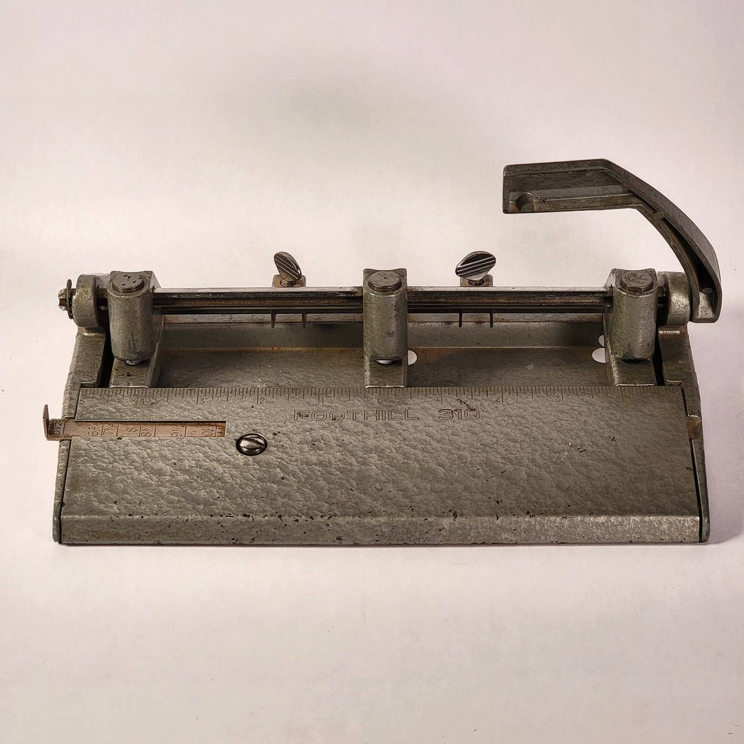 Skilcraft Foothill 310 Heavy Duty Adjustable Three Hole Punch 13/32 ...