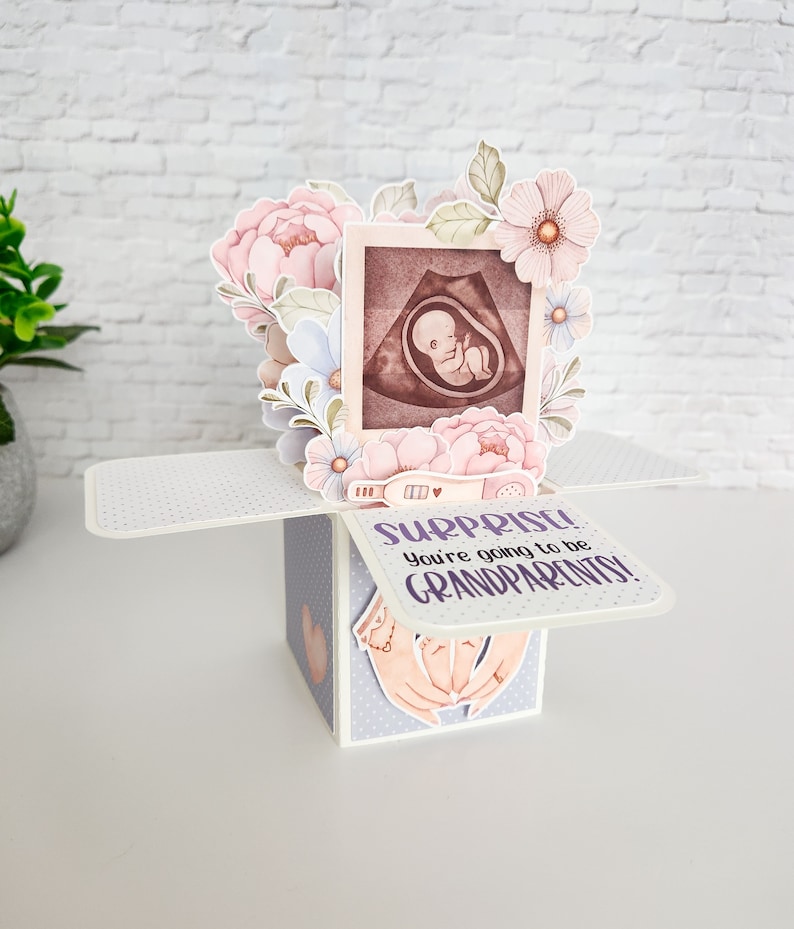 Surprise We're Having a Baby Reveal Card Pregnancy - Etsy Canada