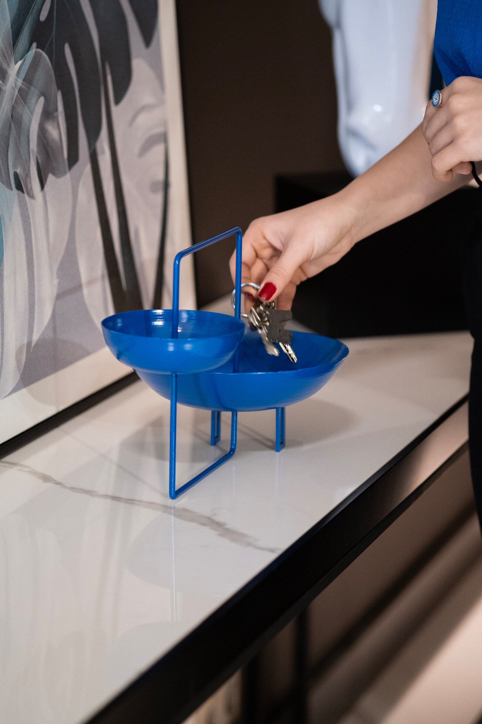 Colorful Metal Desktop Organizer With Asymmetric Pattern, Triangle Desk ...