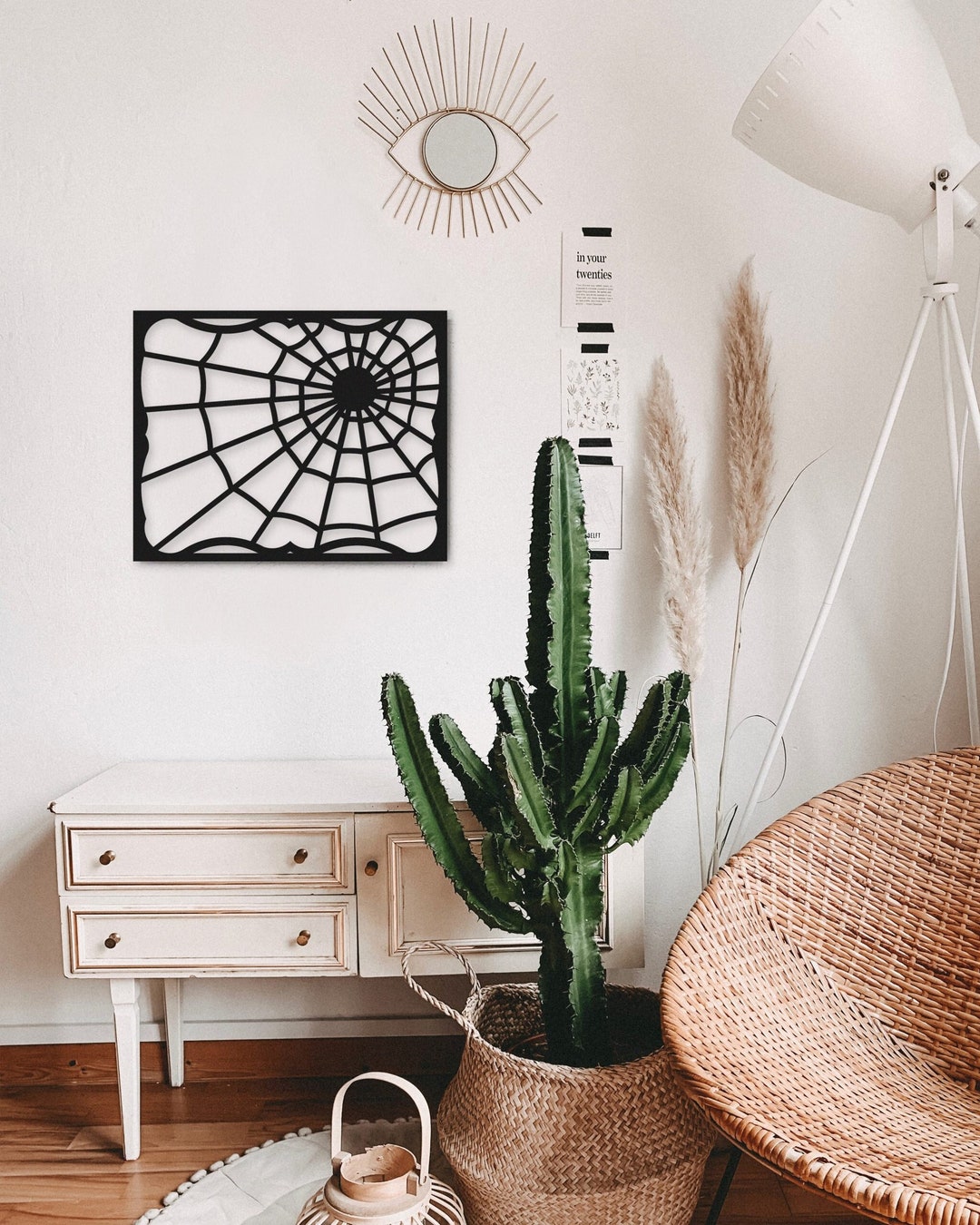 Metal Spider Wall Hanging Modern Wall Decor for Halloween & Beyond ...