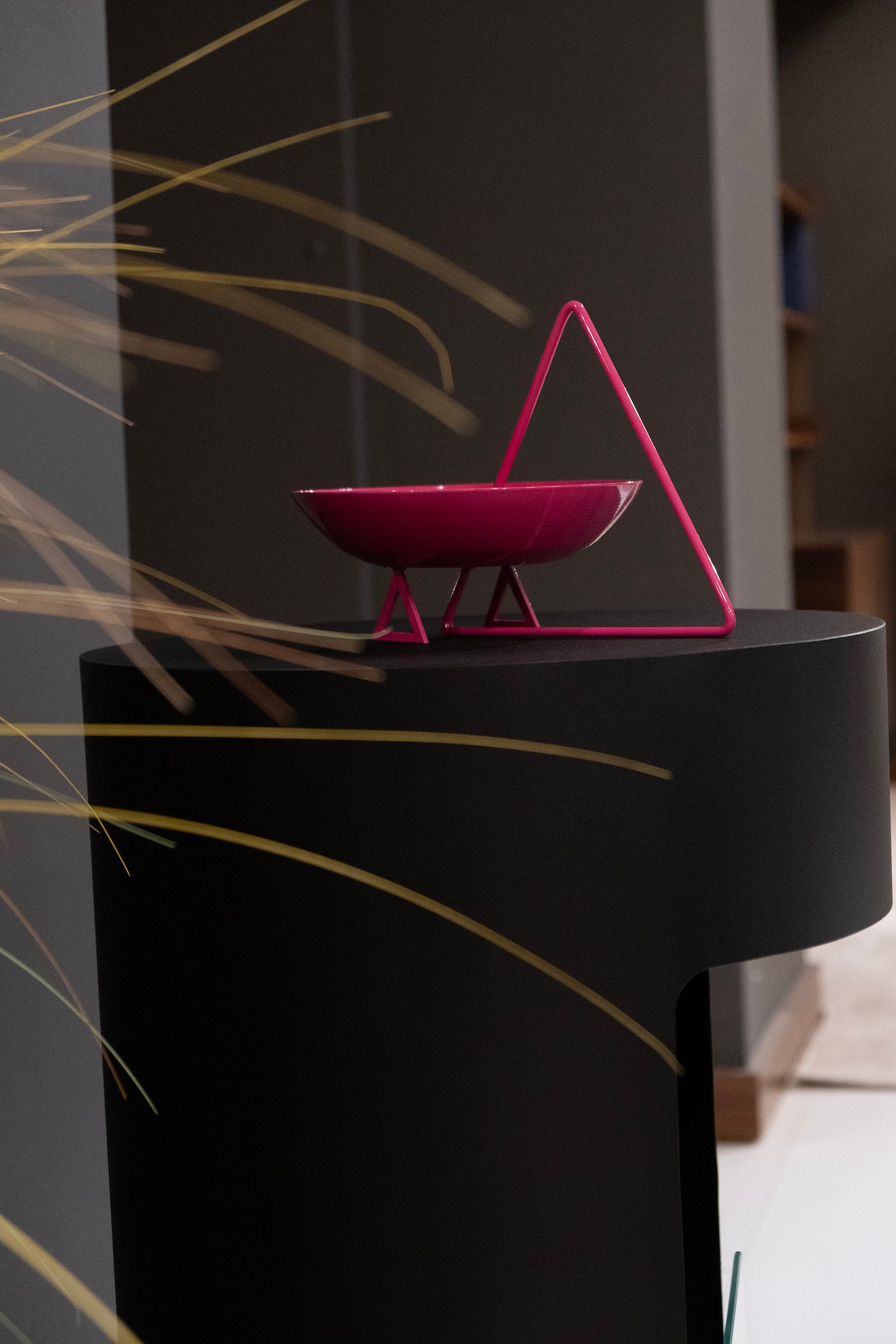 Colorful Metal Desktop Organizer With Asymmetric Pattern, Triangle Desk ...