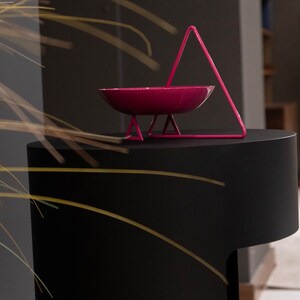 Colorful Metal Desktop Organizer With Asymmetric Pattern, Triangle Desk ...
