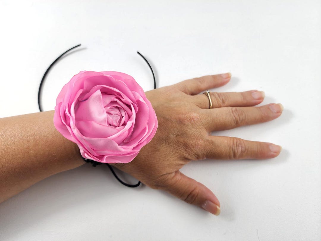Candy Pink Flower Corsage, Pink Rose Corsage, Vintage Choker Pink Rose ...