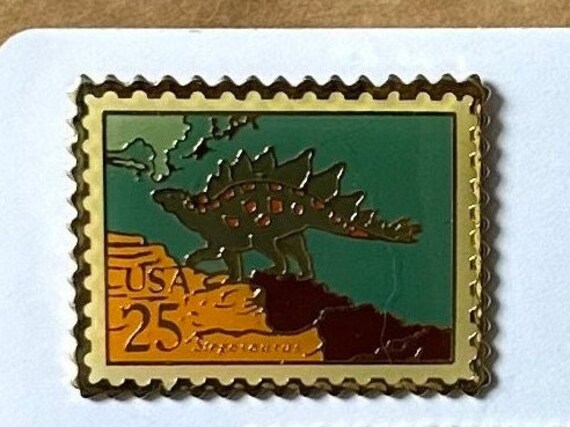 1989 Stegosaurus Stamp Pin - Gem