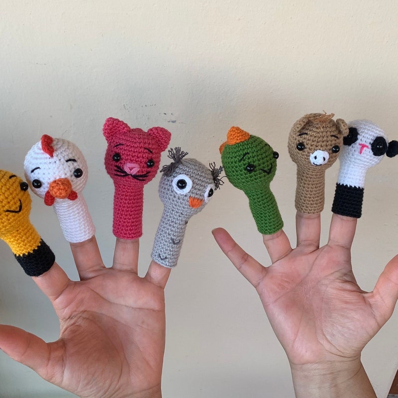 Bee Finger Puppet - Etsy