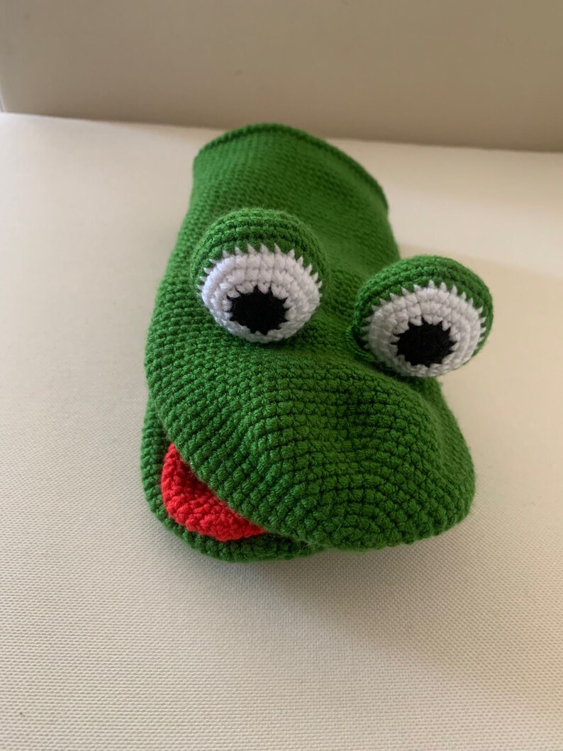Green Frog Hand Puppet Crochet Speech Therapy Puppet Early Learning ...