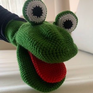 Green Frog Hand Puppet Crochet Speech Therapy Puppet Early Learning ...