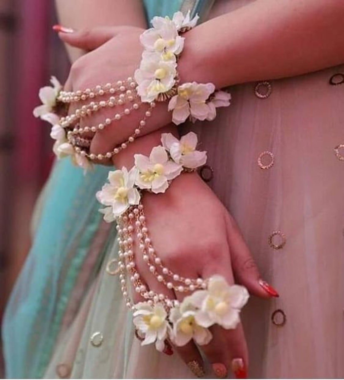 White Beautiful Haldi Hathful for Girl's and Ladies Flower - Etsy