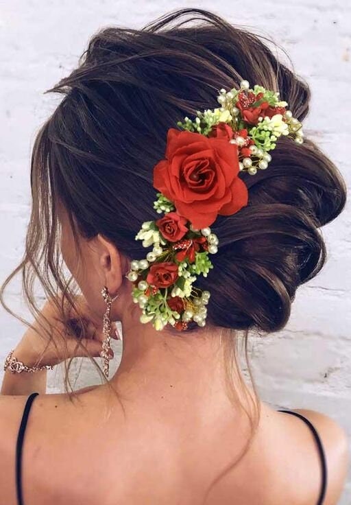 Wedding Hairstyles With Red Flowers