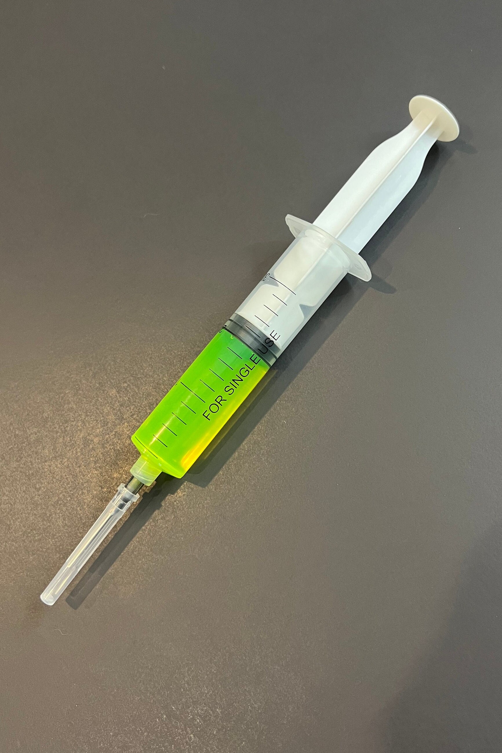 Reanimator UV Reactive Syringe Horror Prop Replica - Etsy