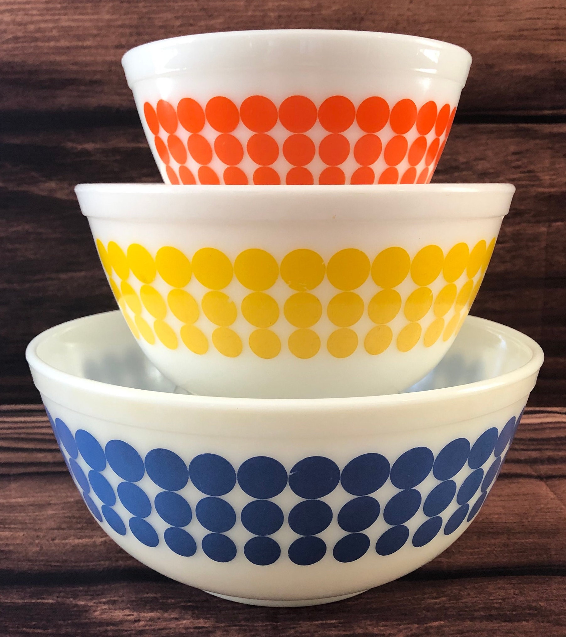 Vintage Pyrex Dot Mixing Bowls Set of 3 Nesting - Etsy