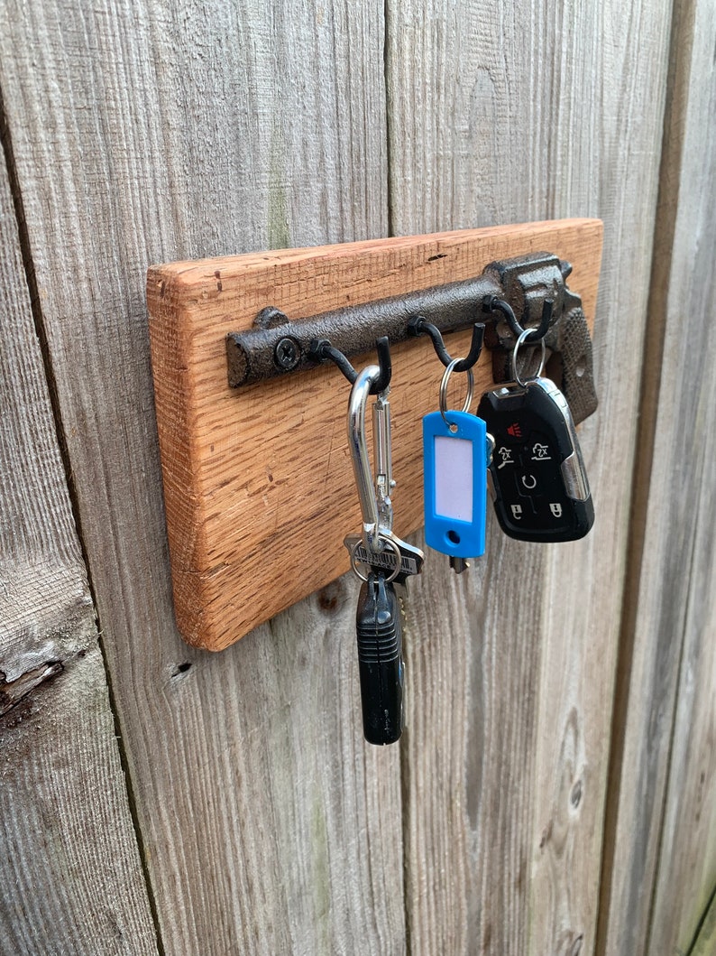 Rustic Farmhouse Vintage Pistol & Reclaimed Wood Keychain - Etsy
