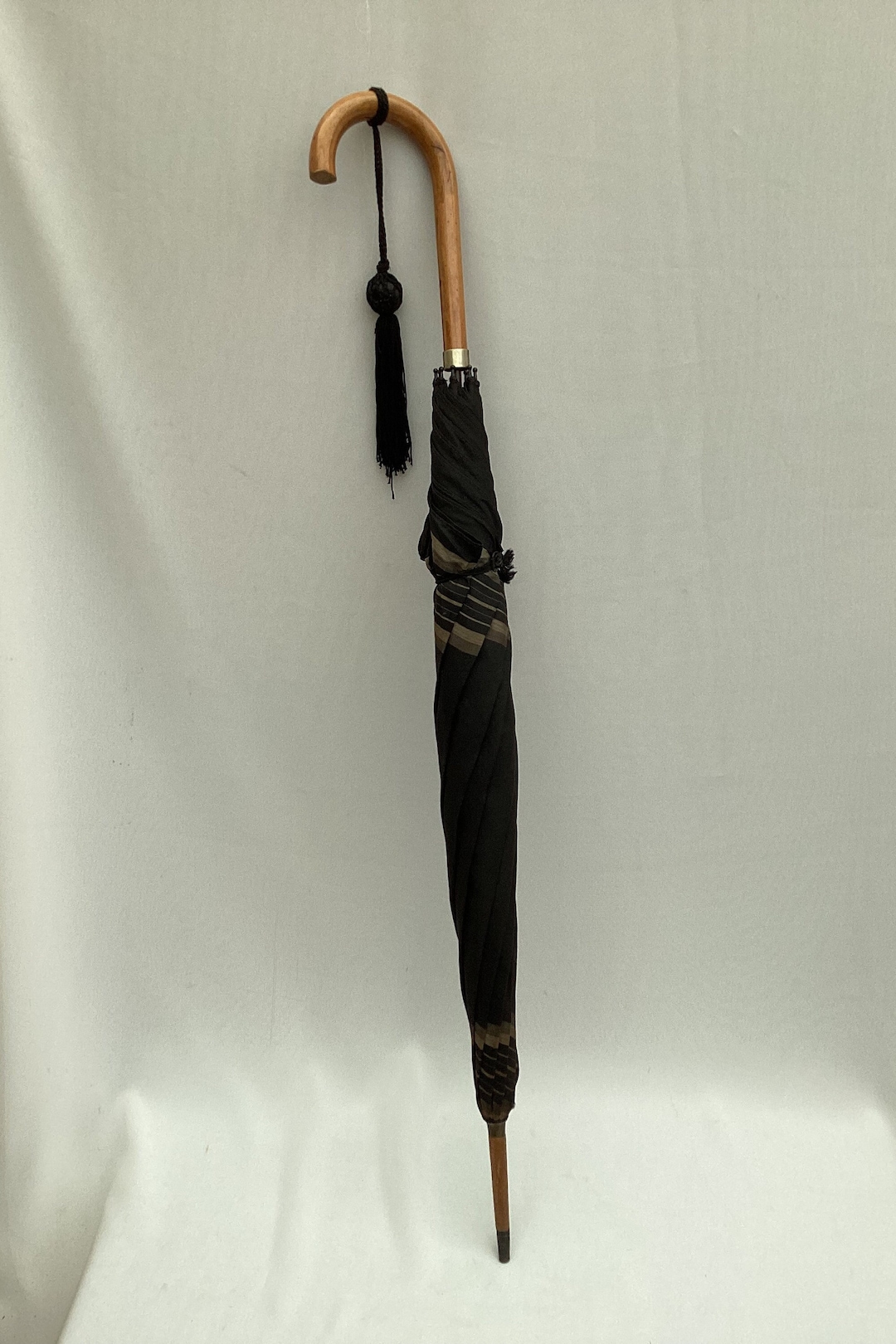 Antique England Paragon Fox Walking Umbrella. Paragon S. Fox & Co. Ltd ...