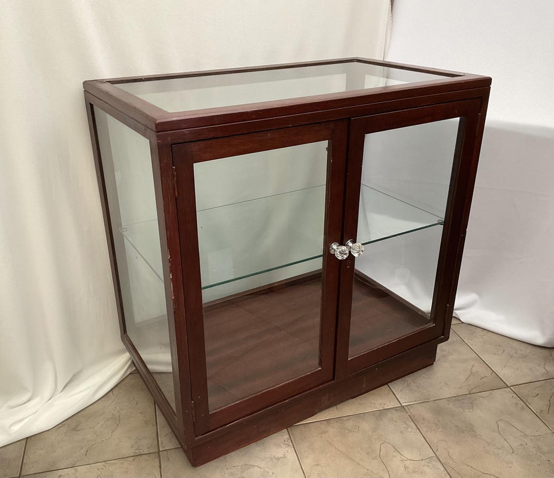 Large Tabletop Display Cabinet. Display Counter. H. 77.5cm. Collection ...
