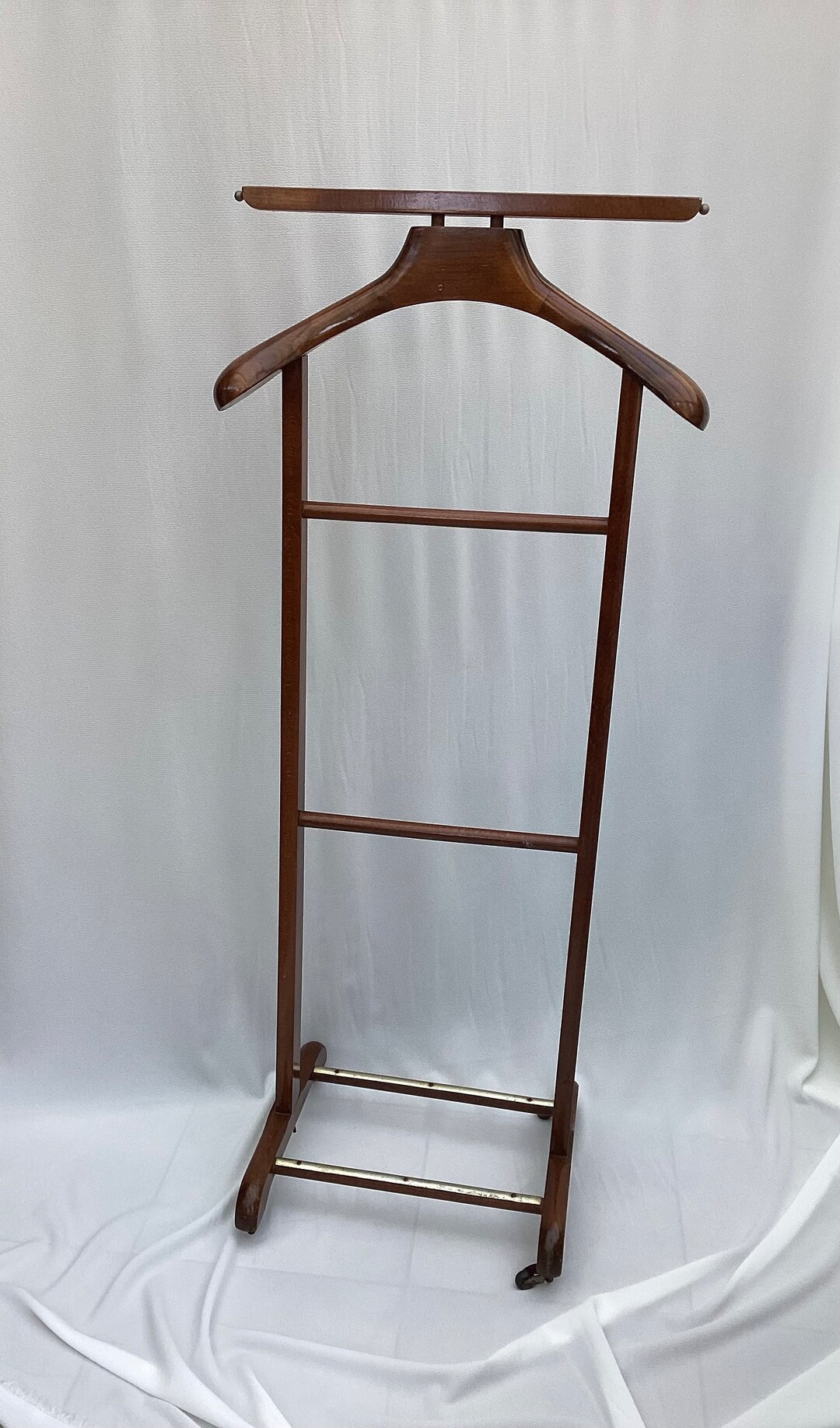Middle 20th Century Artdeco Walnut Wood Valet. Clothes Rack. Gentlemans ...