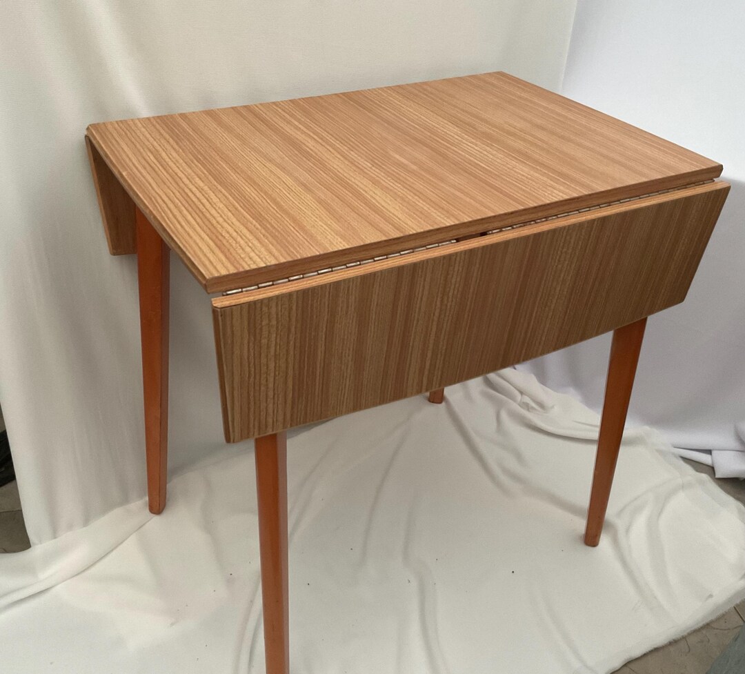 Middle Century Vintage Formica Top Drop Leaf Kitchen Breakfast/dining ...