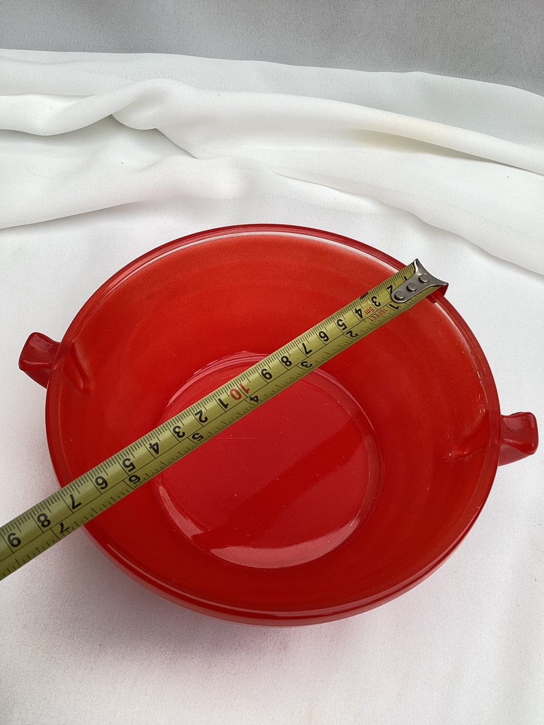 Red Sprayware Phoenix Pyrex Lidded Dish, Oven to Table. 1950’s Atomic ...
