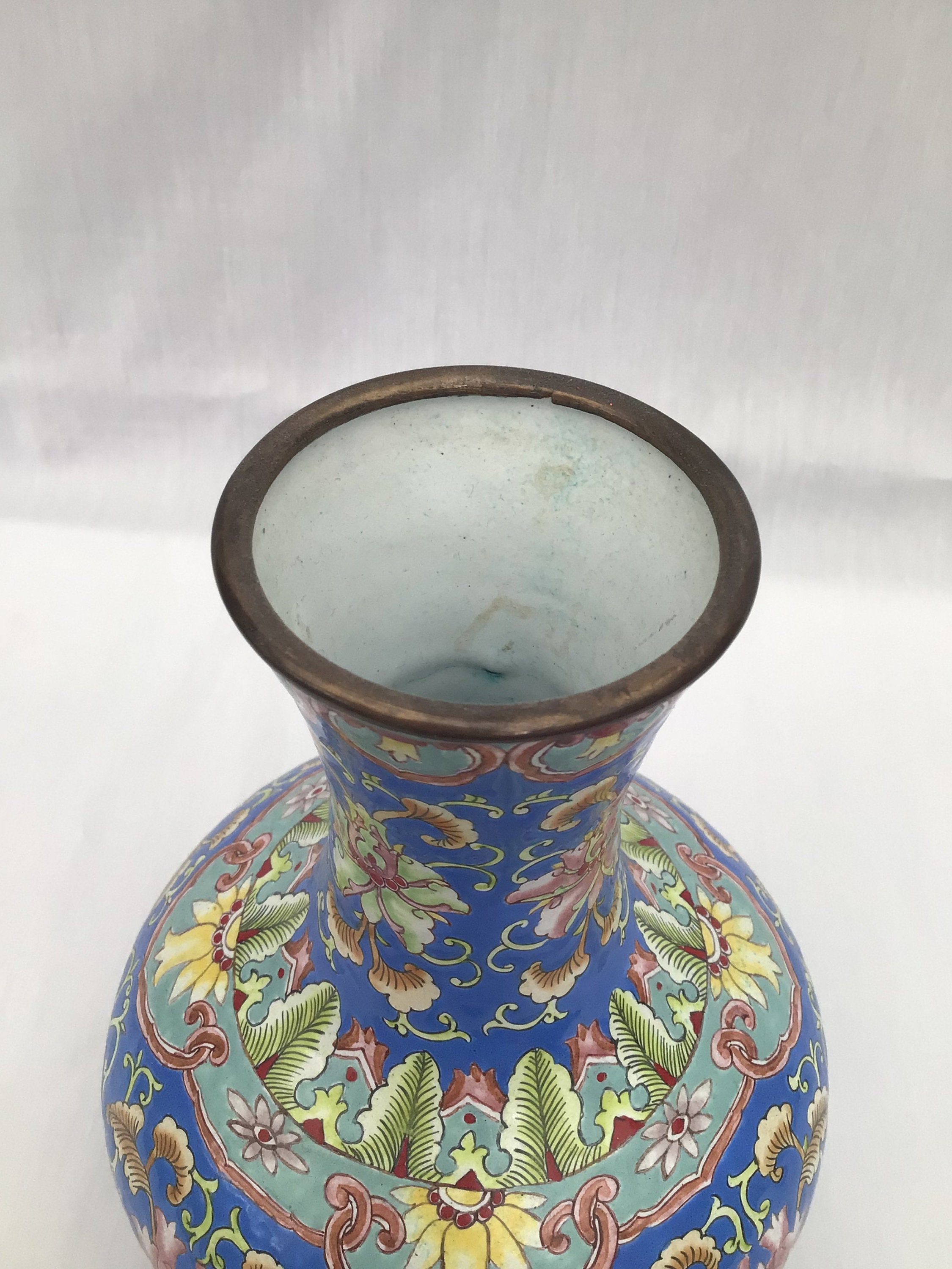 Canton Enamel Vase, Midcentury Chinese Bottle Vase. H. 22cm - Etsy