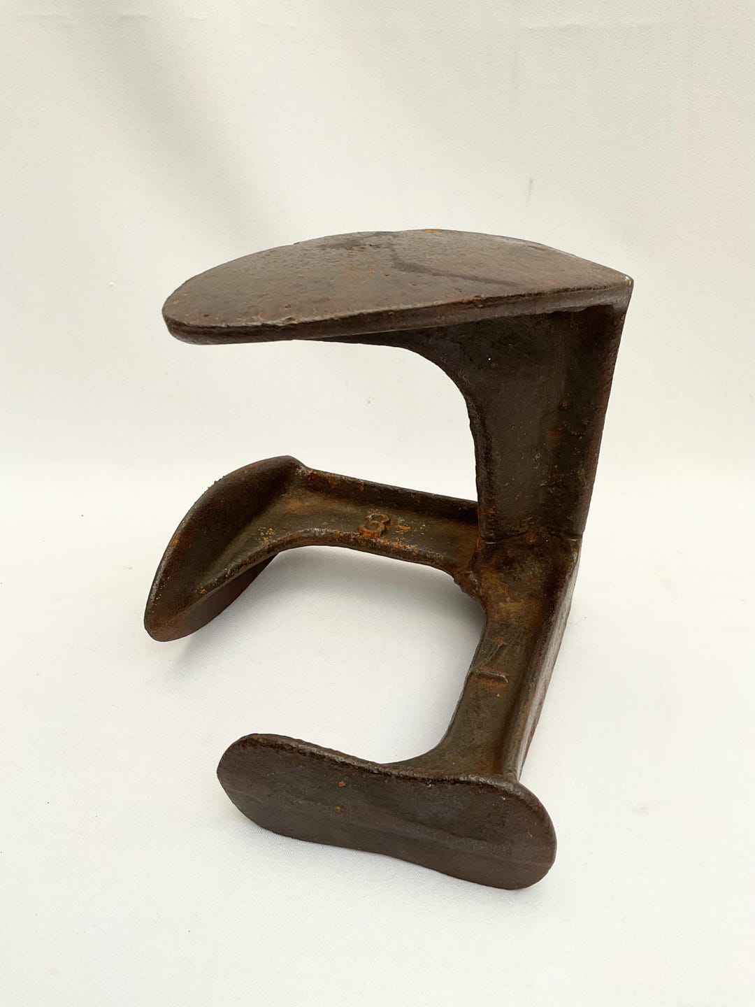 Antique Cast Iron Three-footed Cobblers Shoemaker Anvil Tool. Marked ...