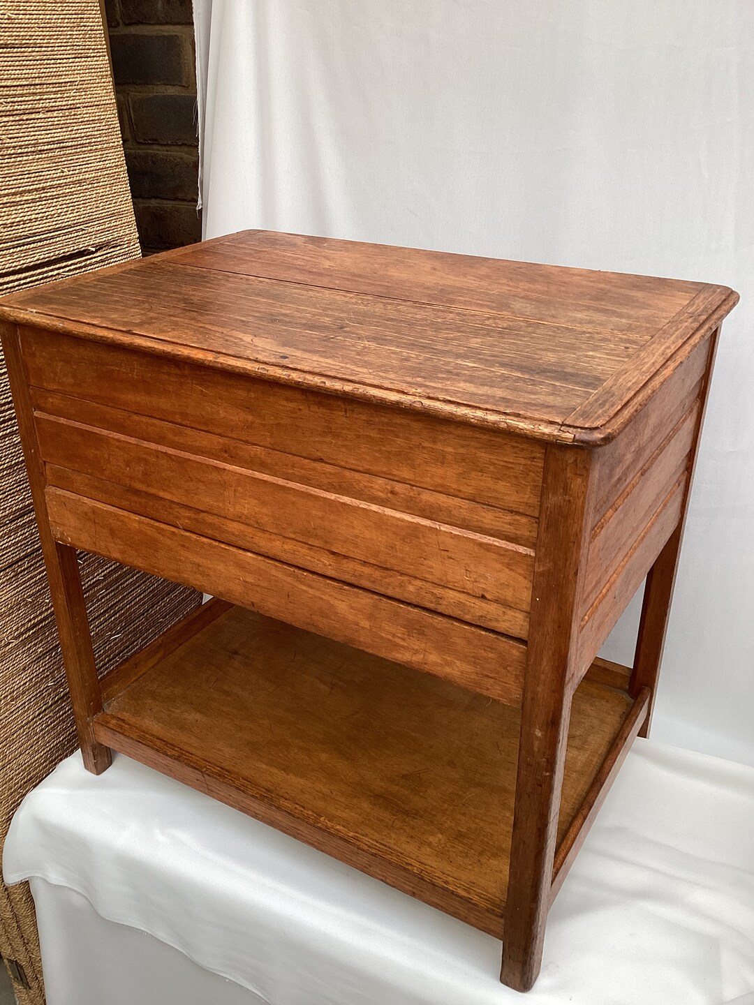 Mid Century Oak Sewing Box Table. Console Table. Coffee/end Table - Etsy