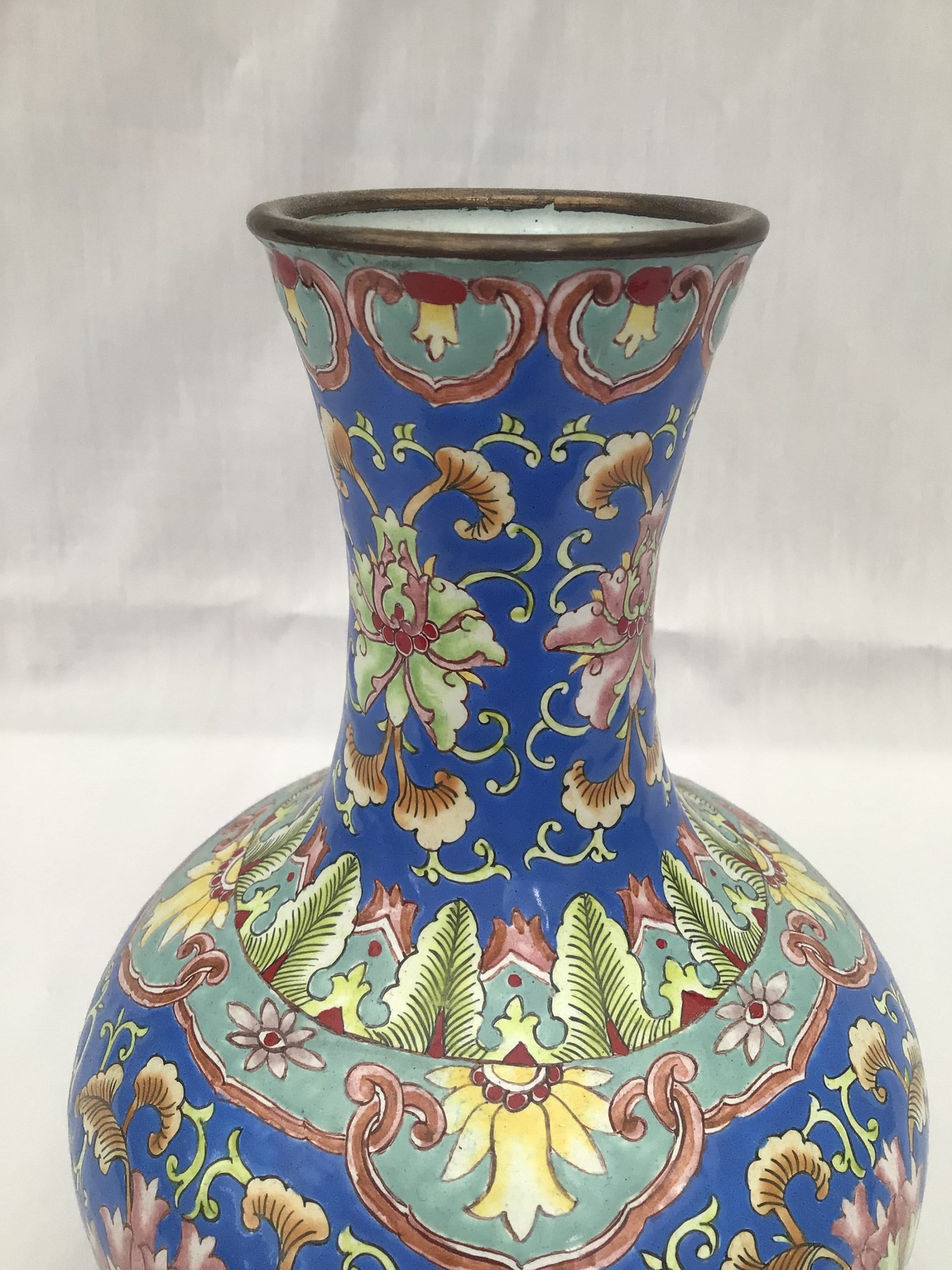 Canton Enamel Vase, Midcentury Chinese Bottle Vase. H. 22cm - Etsy
