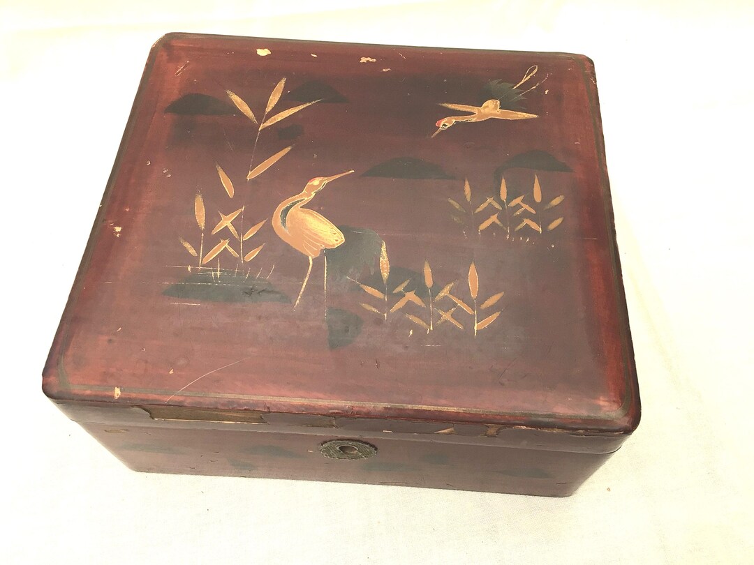 Antique Japanese Red Lacquer Box, Tabletop Storage Box. W. 18 Cm - Etsy